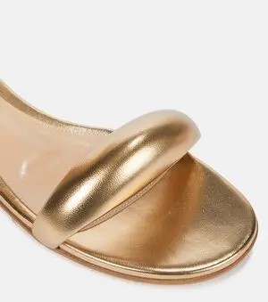 GIANVITO ROSSI Bijoux Metallic Leather Sandals - Gold