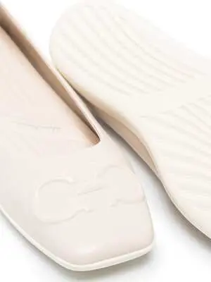 FERRAGAMO Gancini Ballet Flats