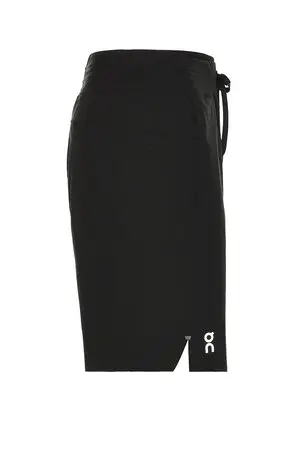 On Hybrid Shorts