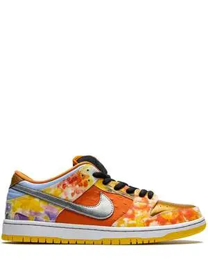 Nike Sb Dunk Low Street Hawker Sneakers - Neutrals