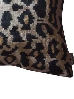 LES-OTTOMANS Jacquard Silk Velvet-blend Pillow