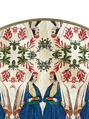 LES-OTTOMANS Patch Nyc Circular Tray