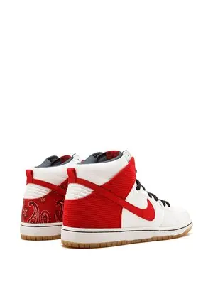 Nike Dunk High Pro Sb Cheech And Chong Sneakers - White