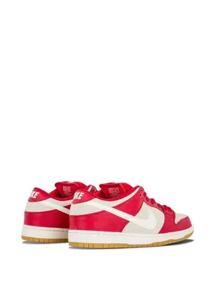 Nike Dunk Low Pro Sb Valentine's Day Sneakers