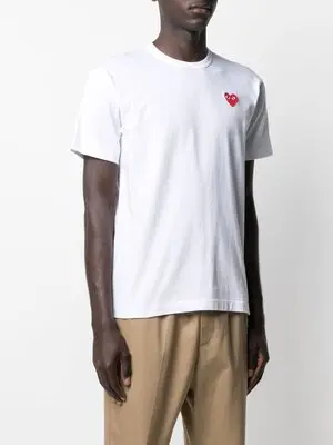 Play Comme Des Garcon Embroidered Heart T-shirt