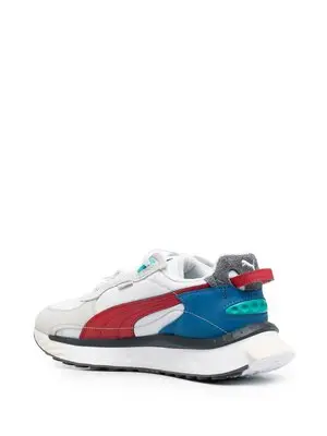PUMA Wild Runner Low-top Sneakers