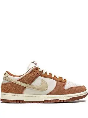 Nike Dunk Low Prm Medium Curry Sneakers