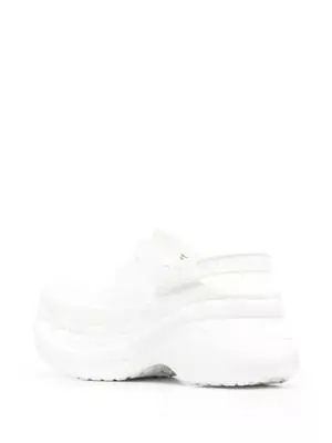 CROCS Classic Bae Clogs - White