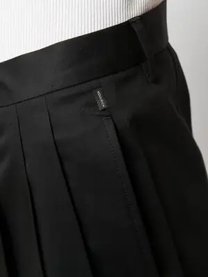 Woolrich Dart-detail Tapered Trousers