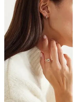 STONE AND STRAND Diamond Ear Cuff
