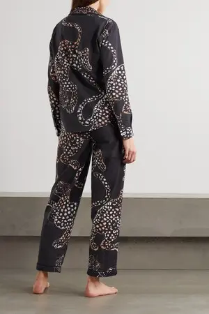 Desmond & Dempsey Net Sustain Jag Printed Organic Cotton Pajama Set