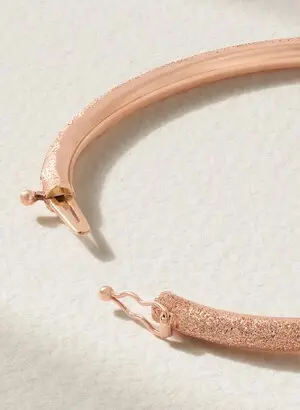 Carolina Bucci 18-karat Florentine Finish Bangle