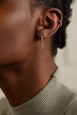 MARIA TASH Tiny 18-karat Diamond Earring