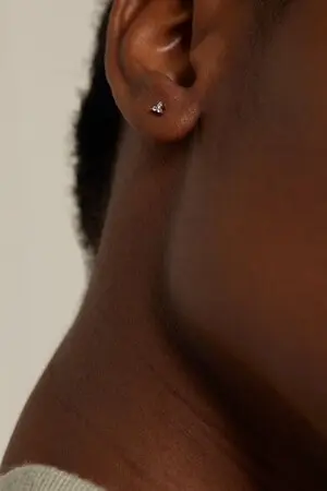 MARIA TASH Tiny 18-karat Diamond Earring
