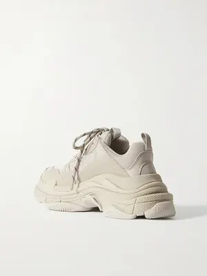 Balenciaga Triple S Sneakers - Neutrals