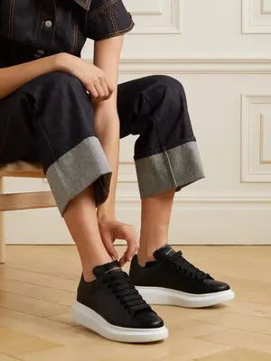 Alexander McQueen Leather Exaggerated-sole Sneakers - Black