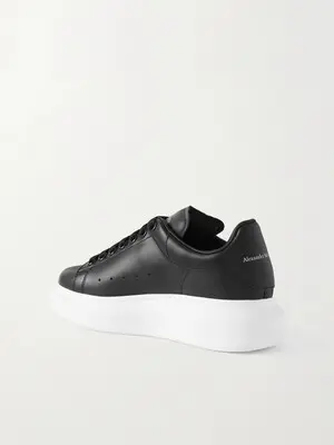 Alexander McQueen Leather Exaggerated-sole Sneakers - Black