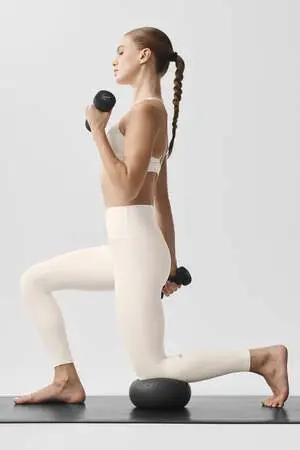 Alo Yoga 7/8 High-waist Airbrush Legging - Ivory