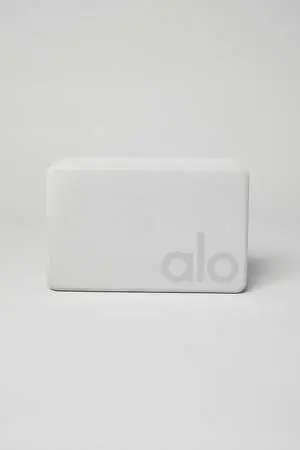 Alo Yoga Uplifting Yoga Block - Dove Grey/silver