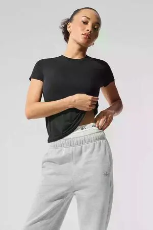 Alo Yoga Soft Finesse T-shirt - Black