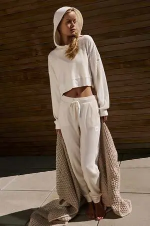 Alo Yoga Cuffed Sports Pants For Women