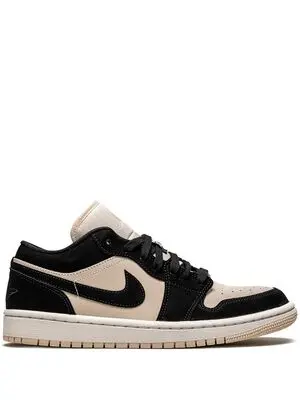 JORDAN Air 1 Low Guava Ice Sneakers - Black