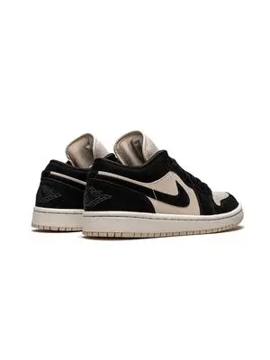 JORDAN Air 1 Low Guava Ice Sneakers - Black