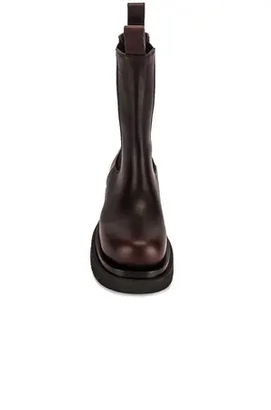 Bottega Veneta Lug Boots - Fondant