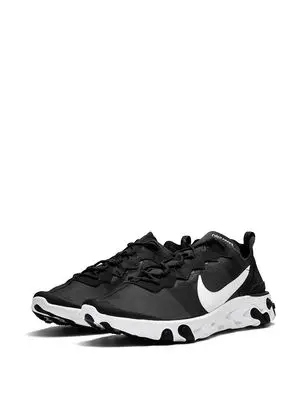 Nike Low Top Sneakers - Black