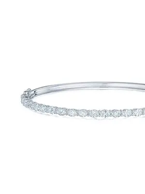 Kwiat 18kt White Gold Oval Cut Diamond Bangle