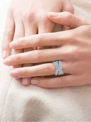 Kwiat 18kt White Gold Diamond Ring