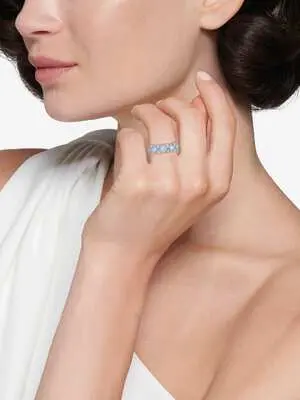 Kwiat 18kt White Gold Diamond Band Ring