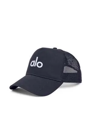 Alo Yoga District Trucker Cap True Navy/white