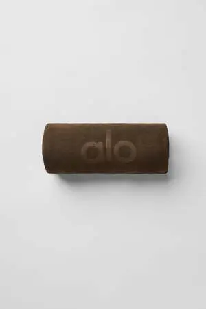 Alo Yoga Performance No Sweat Hand Towel Espresso