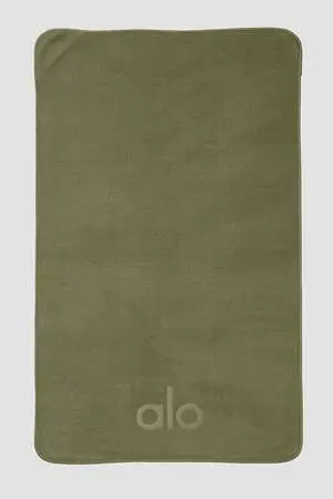 Alo Yoga Performance No Sweat Hand Towel Jungle