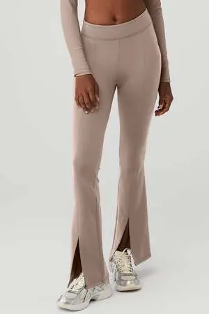 Alo Yoga Airbrush High-waist Flutter Legging - Taupe