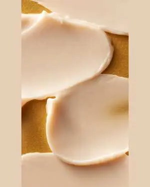 CLE DE PEAU BEAUTE Volumizing Cream Supreme - One-color