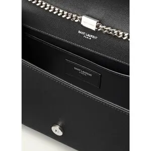Saint Laurent Kate Shoulder Bag In Grained Leather - Black