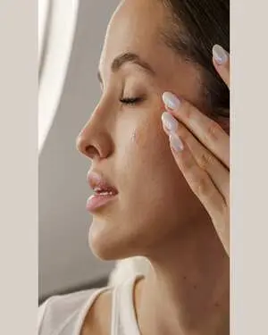 RETROUVÉ Intensive Replenishing Facial Moisturizer