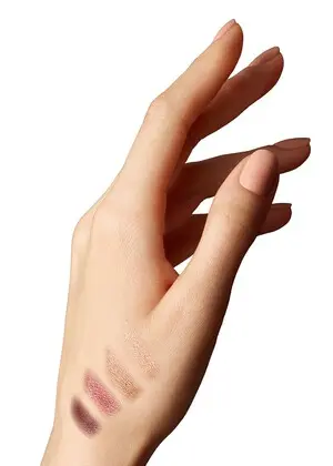 TOM FORD Eye Color Quad Eyeshadow, Bold Smoky Eye, Sheer Sparkle Satin Shimmer And Matte, Four Luxurious Finishes - Honeymoon