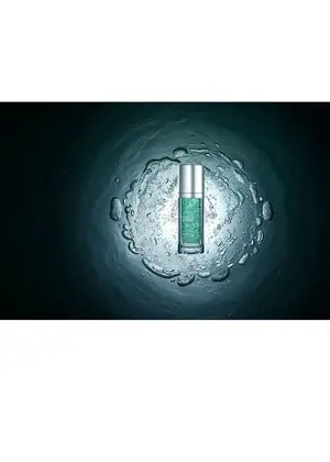 RÉVIVE Moisturizing Renewal Hydrogel