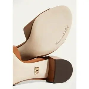 Dolce & Gabbana 40mm Dg Cutout Leather Slide - Brown