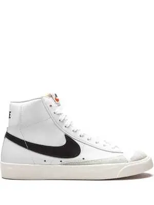 Nike Blazer Mid '77 Vintage Sneakers - White