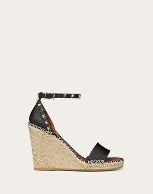 Valentino Garavani Valentino Garavani Double Rockstud Wedge Sandals Nero/light Cuir