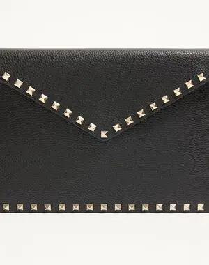 Valentino Garavani Rockstud Grainy Calfskin Envelope Pouch