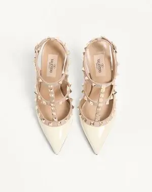 Valentino Garavani Rockstud Patent Leather Caged Pump - Ivory/poudre