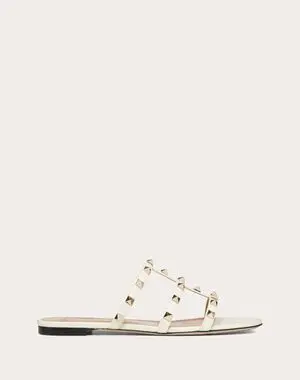 Valentino Garavani Valentino Garavani Rockstud Flat Slide Sandals Light Ivory