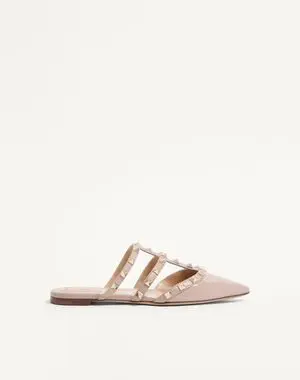 Valentino Garavani Valentino Garavani Rockstud Patent-Leather Mule Poudre