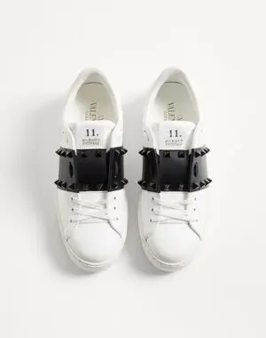 Valentino Garavani Rockstud Untitled Sneaker - White/ Black