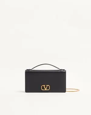 Valentino Garavani Vlogo Signature Grainy Calfskin Wallet With Chain - Black